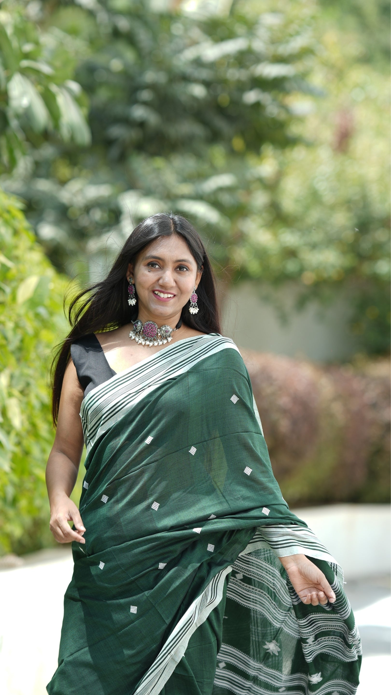 Gulmohar Bujodhi (Saree) – Ekori